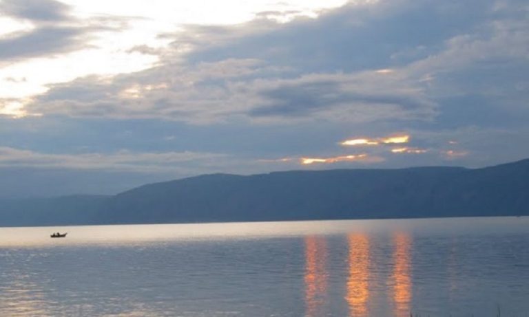 Visit Uganda’s major lakes - Explore Uganda Tours